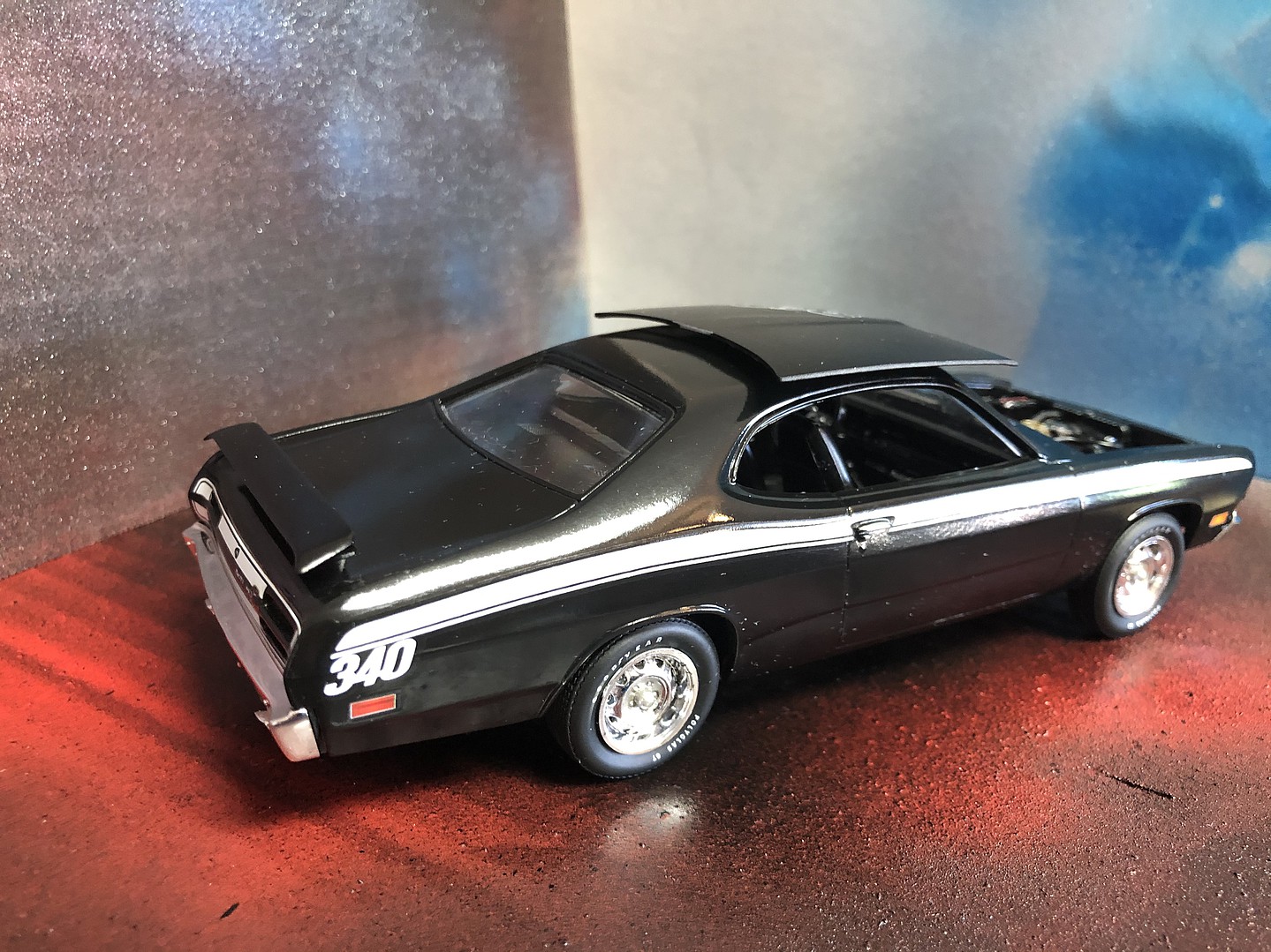 1971 Plymouth Duster 340 -- Plastic Model Car Kit -- 1/25 Scale ...