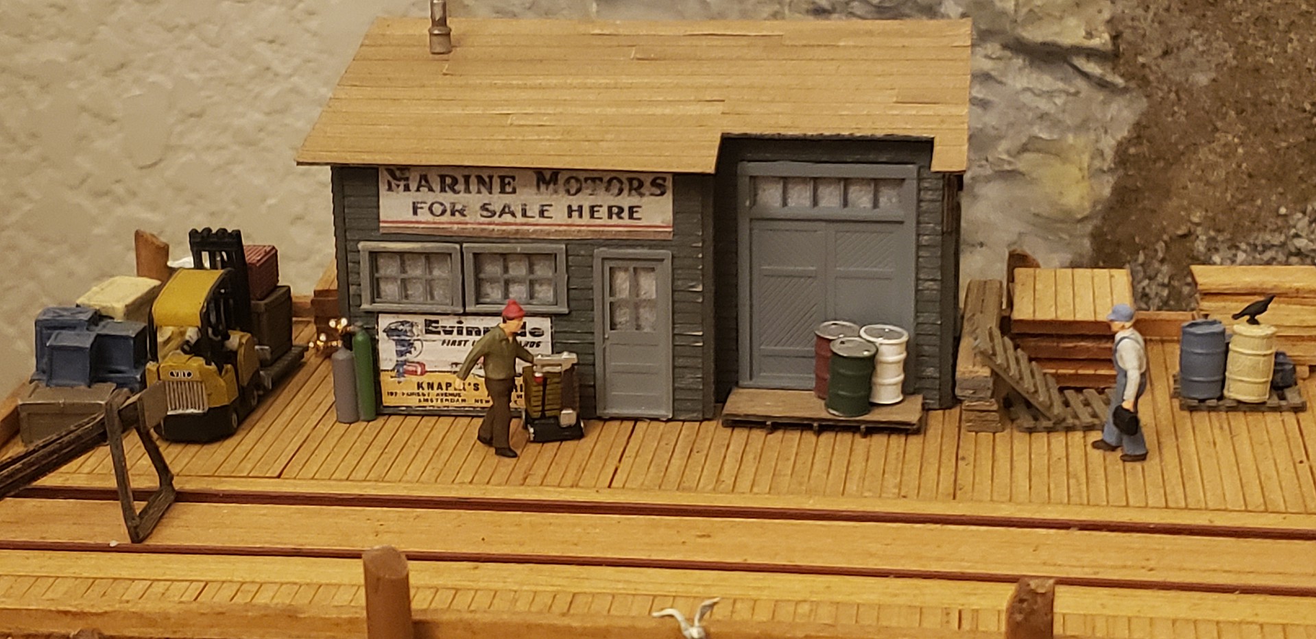 Revelia Shipping & Storage - Kit -- HO Scale Model Railroad Building ...