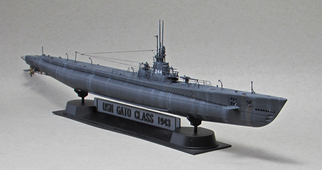 USS Gato Class Submarine 1943 -- Plastic Model Submarine Kit -- 1/350 ...