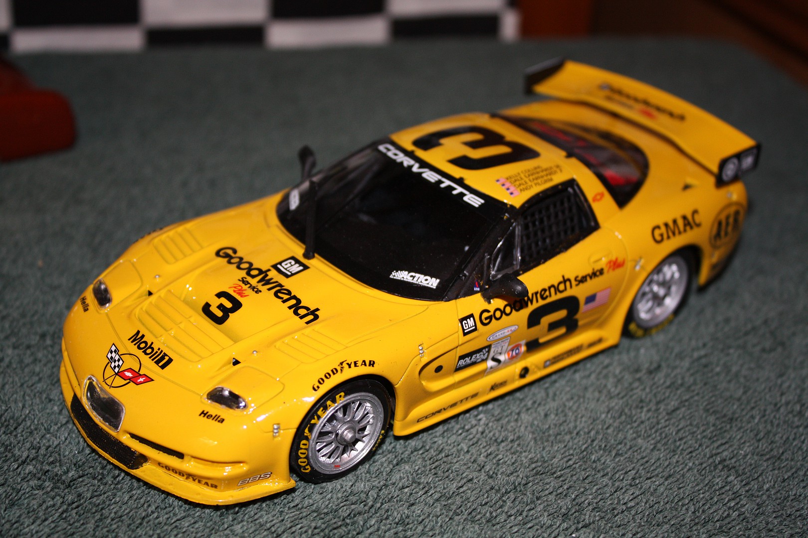 Model Master Chrome Yellow 13538 1/2 oz -- Hobby and Model Enamel Paint ...