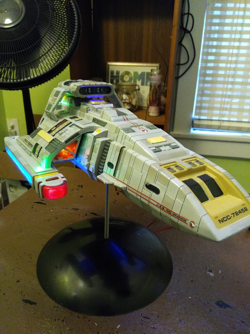 Star Trek Deep Space Nine Runabout Rio Grande -- Science Fiction ...