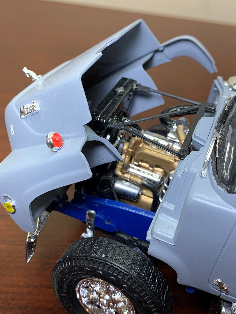 Mack DM600 Tractor -- Plastic Model Truck Kit -- 1/25 Scale -- #pc859 ...