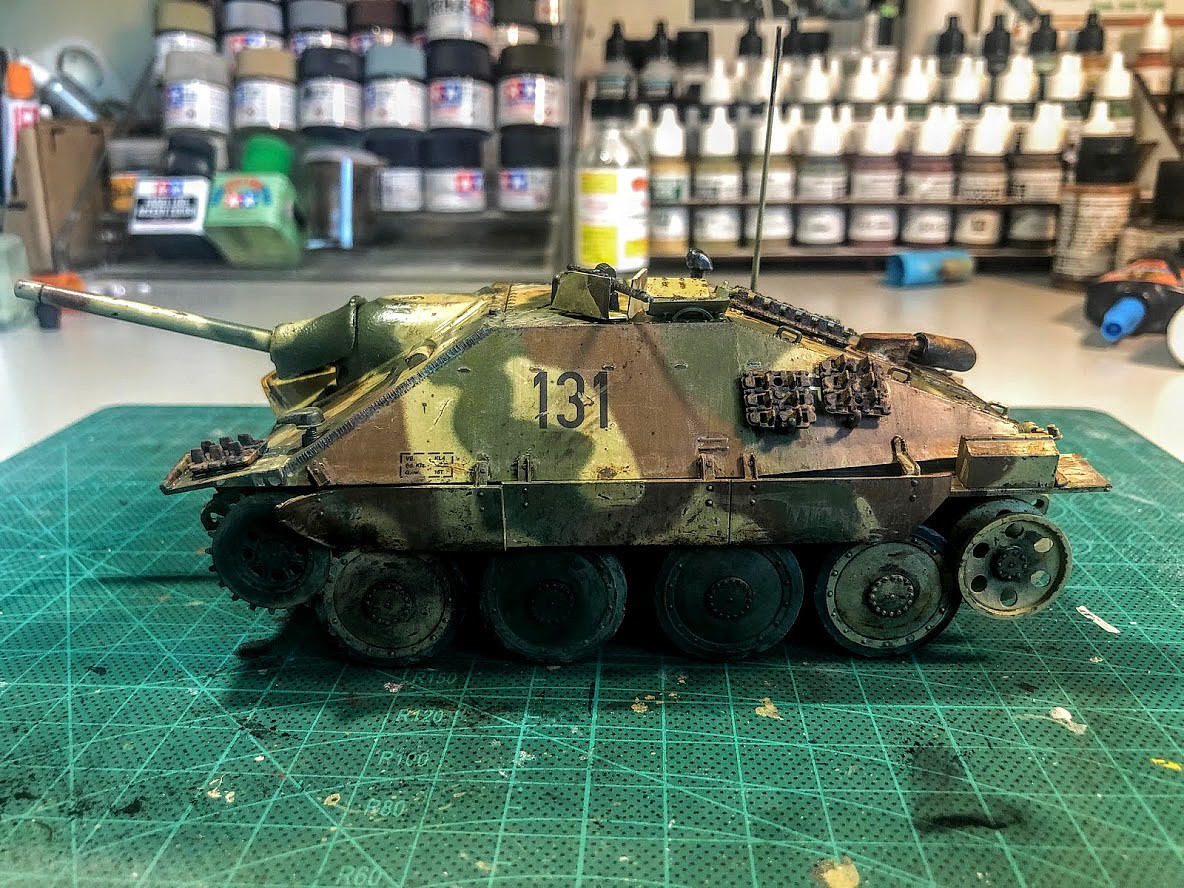 Jagpanzer 38t Hetzer Tank -- Plastic Model Tank Kit -- #03272 pictures ...