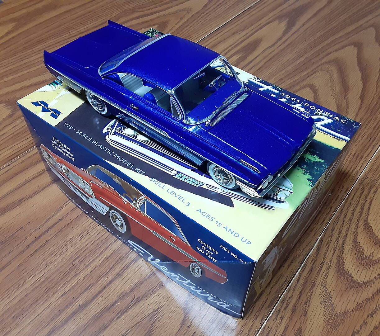 1961 Pontiac Ventura SD -- Plastic Model Car Kit -- 1/25 Scale -- #1211 ...