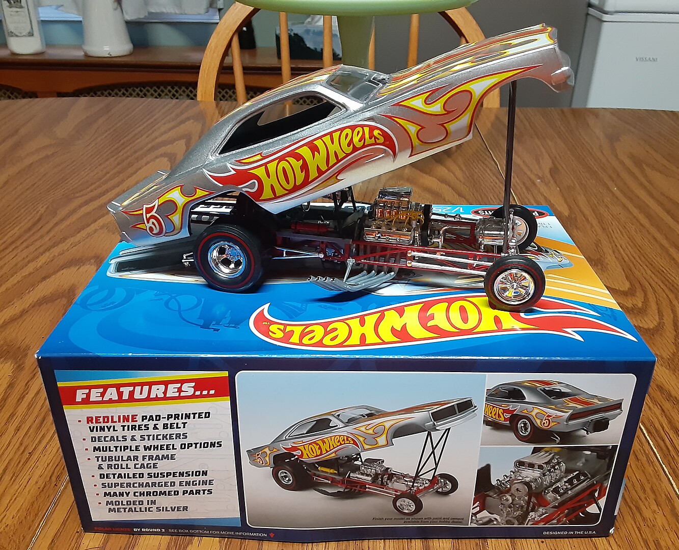 1969 Dodge Charger Funny HW -- Plastic Model Car Vehicle Kit -- 1/25 ...