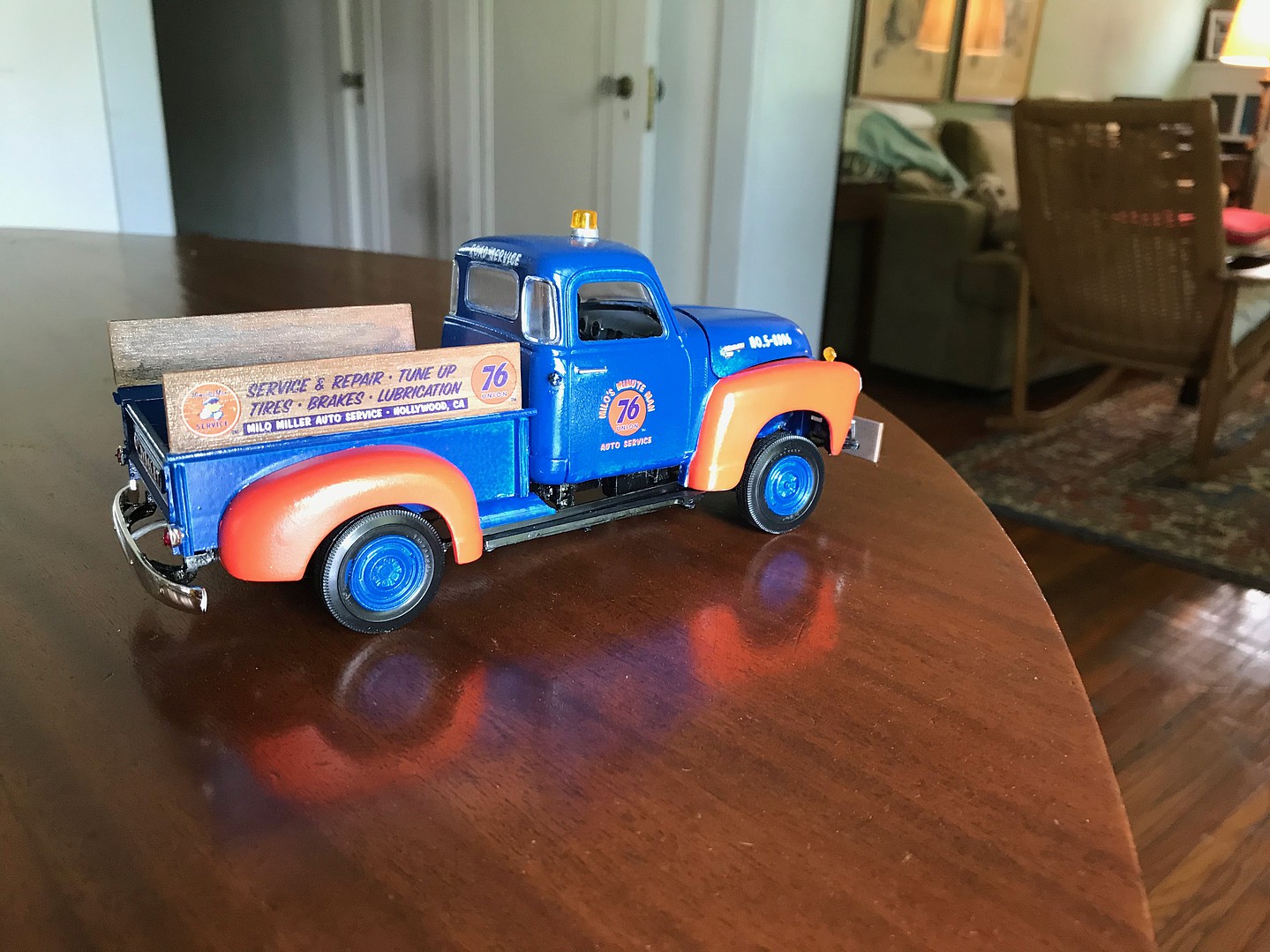 1950 Chevy Pick-Up -- Plastic Model Truck Kit -- 1/25 Scale -- #1076-12 ...