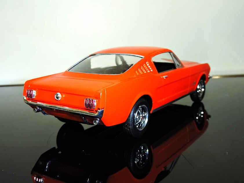 Gallery Pictures Revell-Germany 1965 Ford Mustang 2+2 Fastback Plastic ...