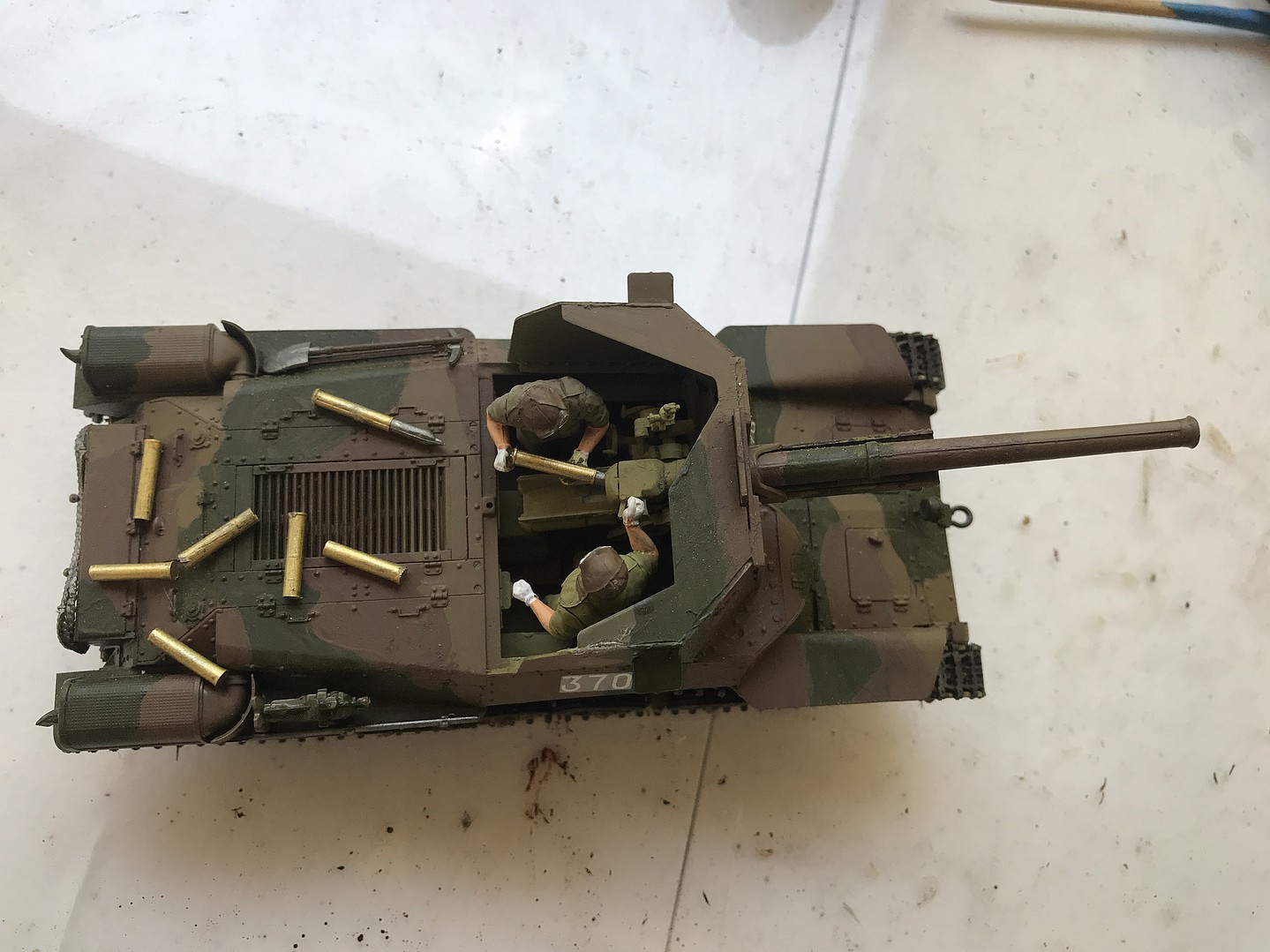 Japan Self-Propelled Gun Type 1 w/6 Figures -- Plastic Model Military ...