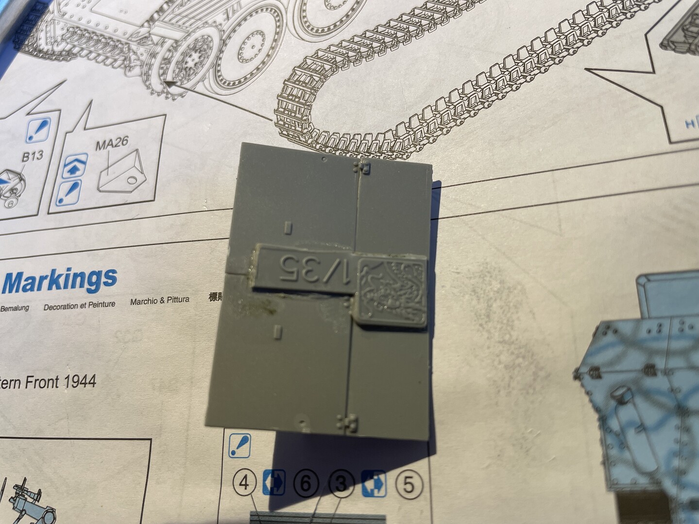 Flak 38(t) Ausf M Late Tank -- Plastic Model Tank Kit -- 1/35 Scale ...