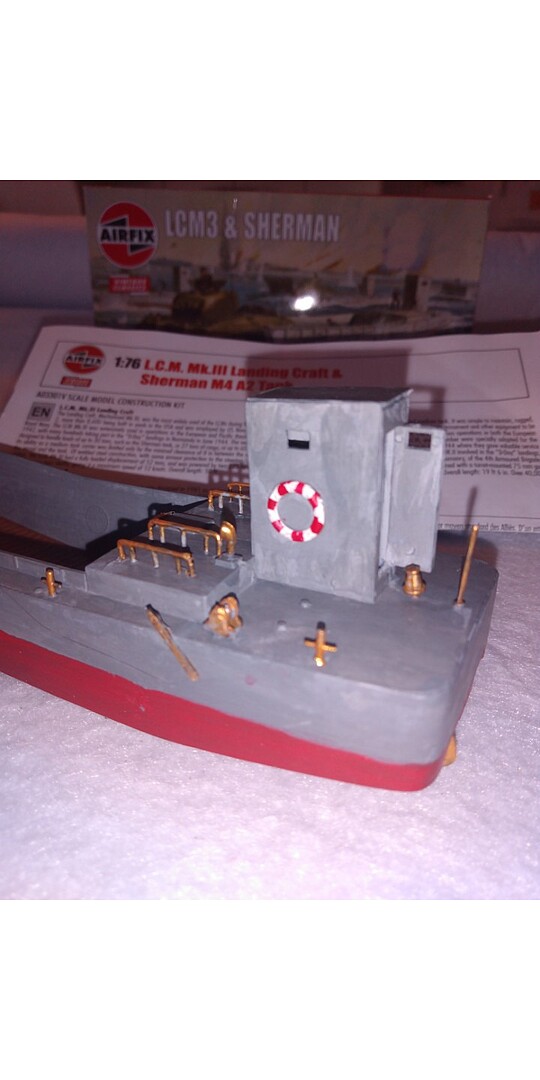 Landing Craft Mechanized/Sherman Tank -- Plastic Model Military Vehicle ...