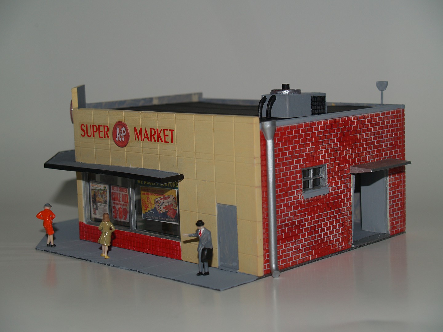 West End Market Kit -- HO Scale Model Railroad Building -- #114 ...