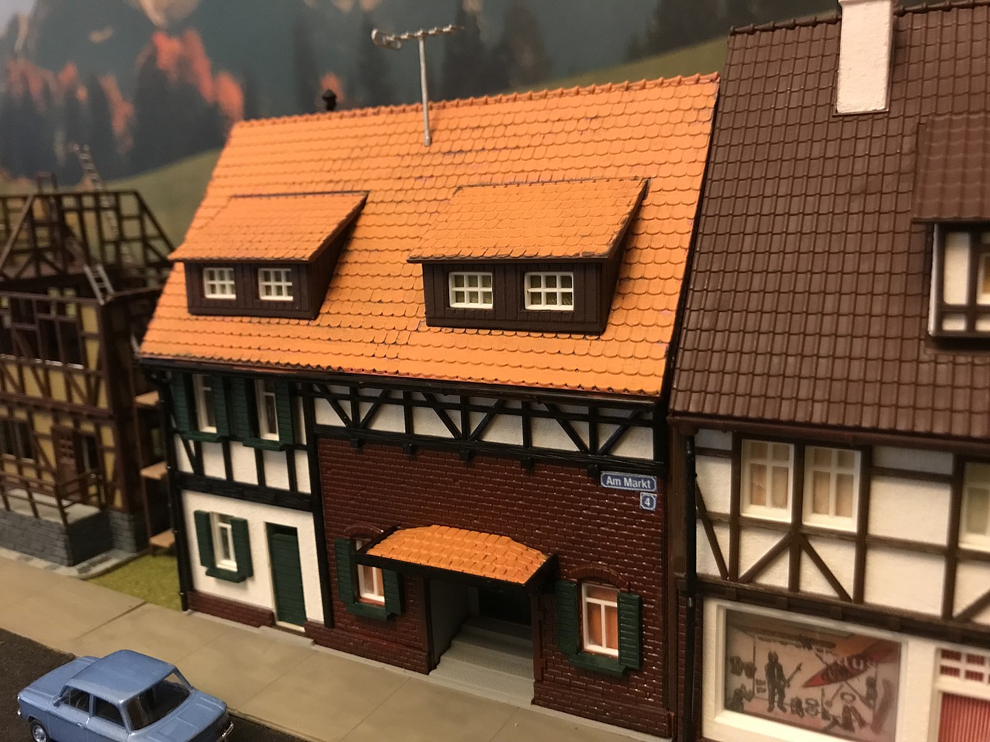 Grocery Store Kit -- HO Scale Model Railroad Building -- #43652 ...