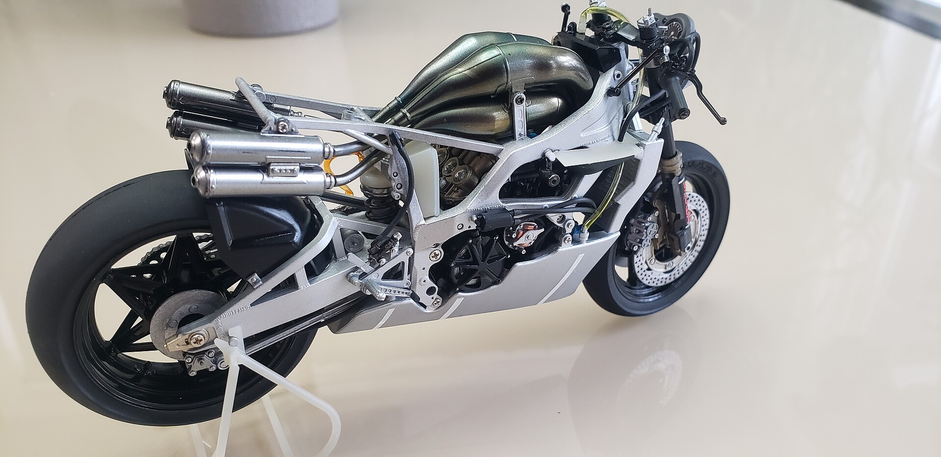 1984 Honda NSR500 Racing Bike -- Plastic Model Motorcycle Kit -- 1/12 ...