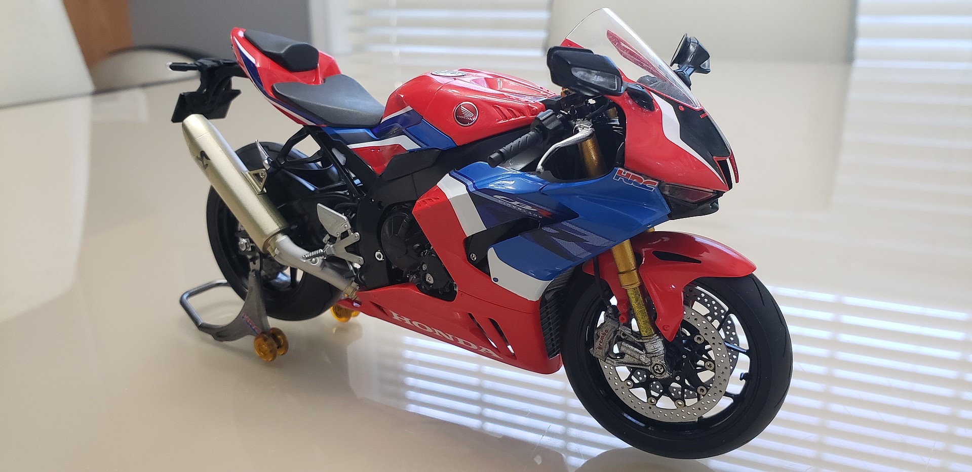 Honda CBR1000RR-R Fireblade SP Motorcycle -- Plastic Model Motorcycle ...