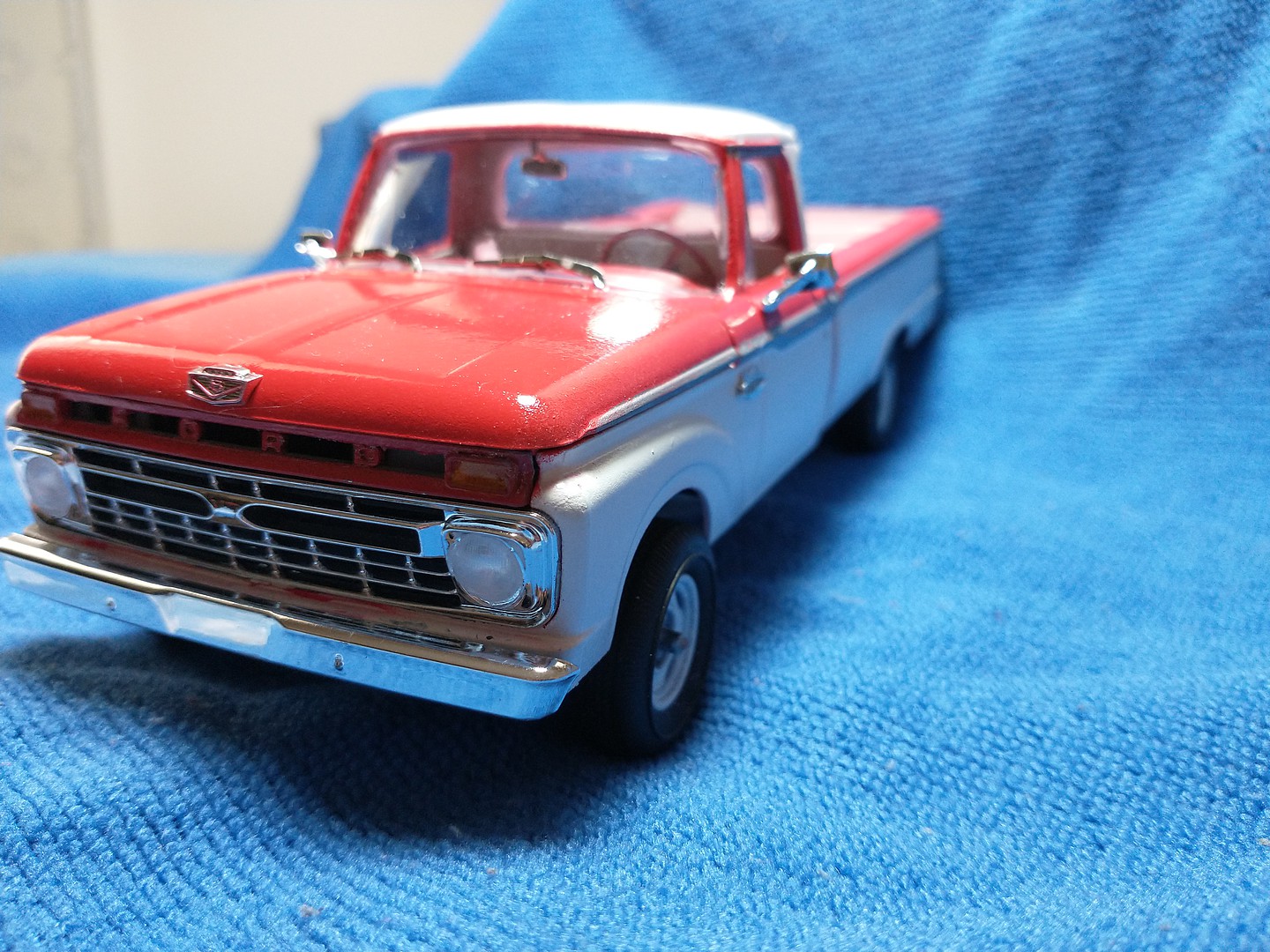 1966 Ford F100 Custom Cab 4x4 Truck (2nd Qtr) -- Plastic Model Vehicle ...