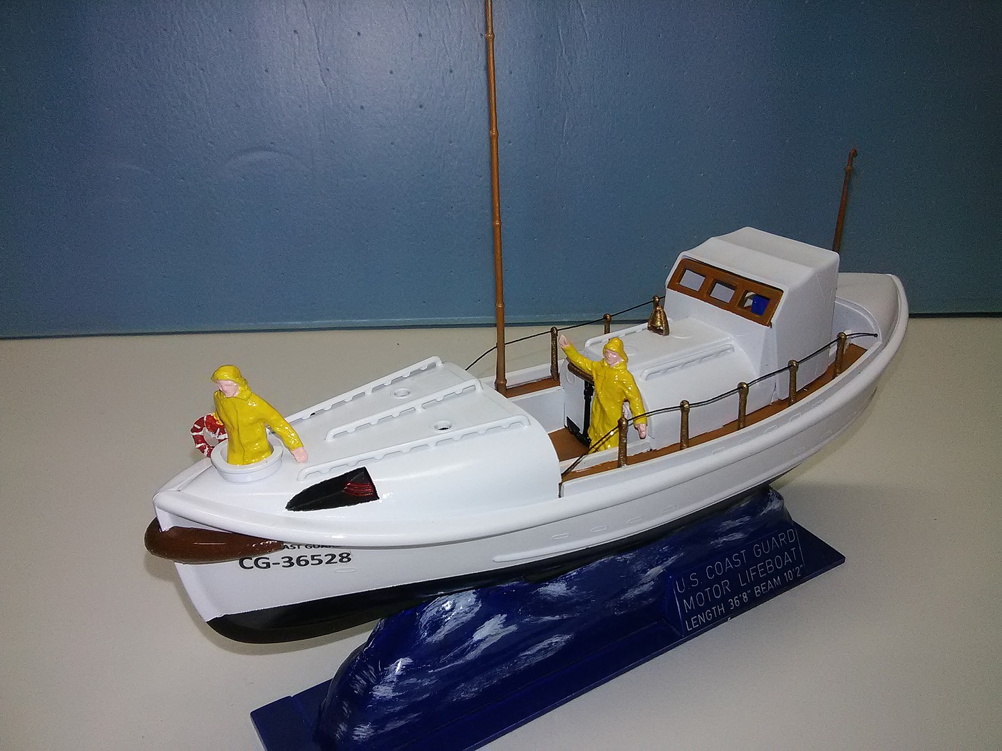 USCG Rescue Boat -- Plastic Model Rescue Ship Kit -- 1/48 Scale ...