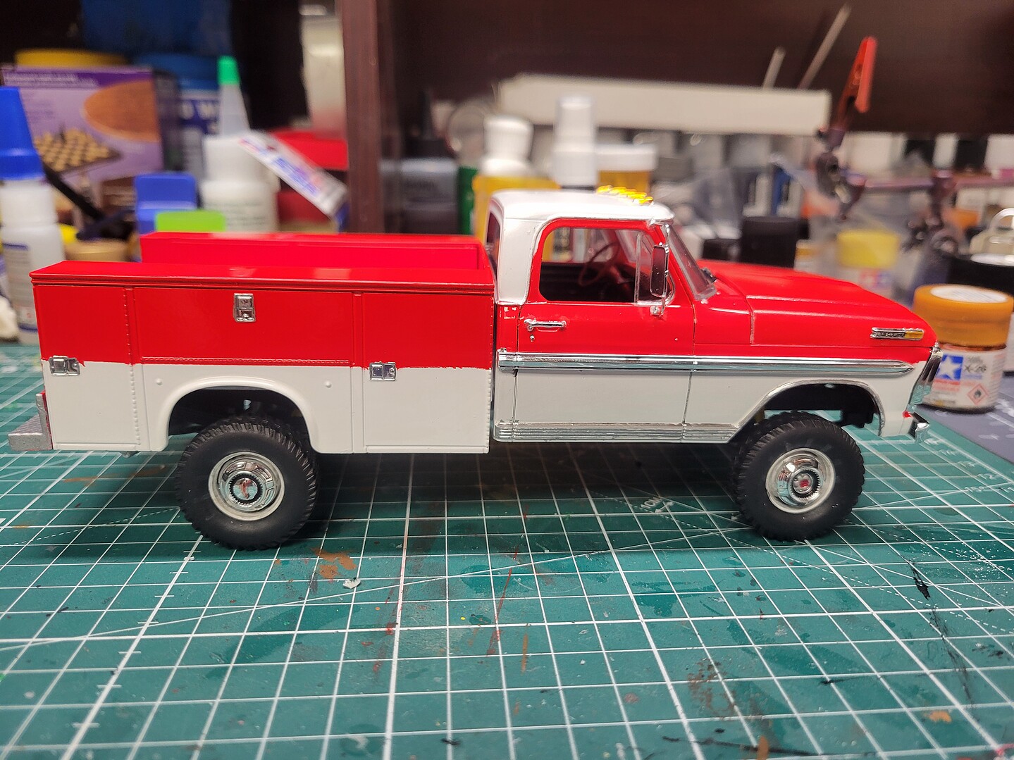 1972 Ford F250 Ranger XLT Pickup Truck w/Snow Plow -- Plastic Modle ...