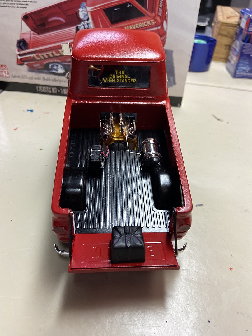 Little Red Wagon -- Plastic Model Truck Kit -- 1/25 Scale -- #hl115-12 ...