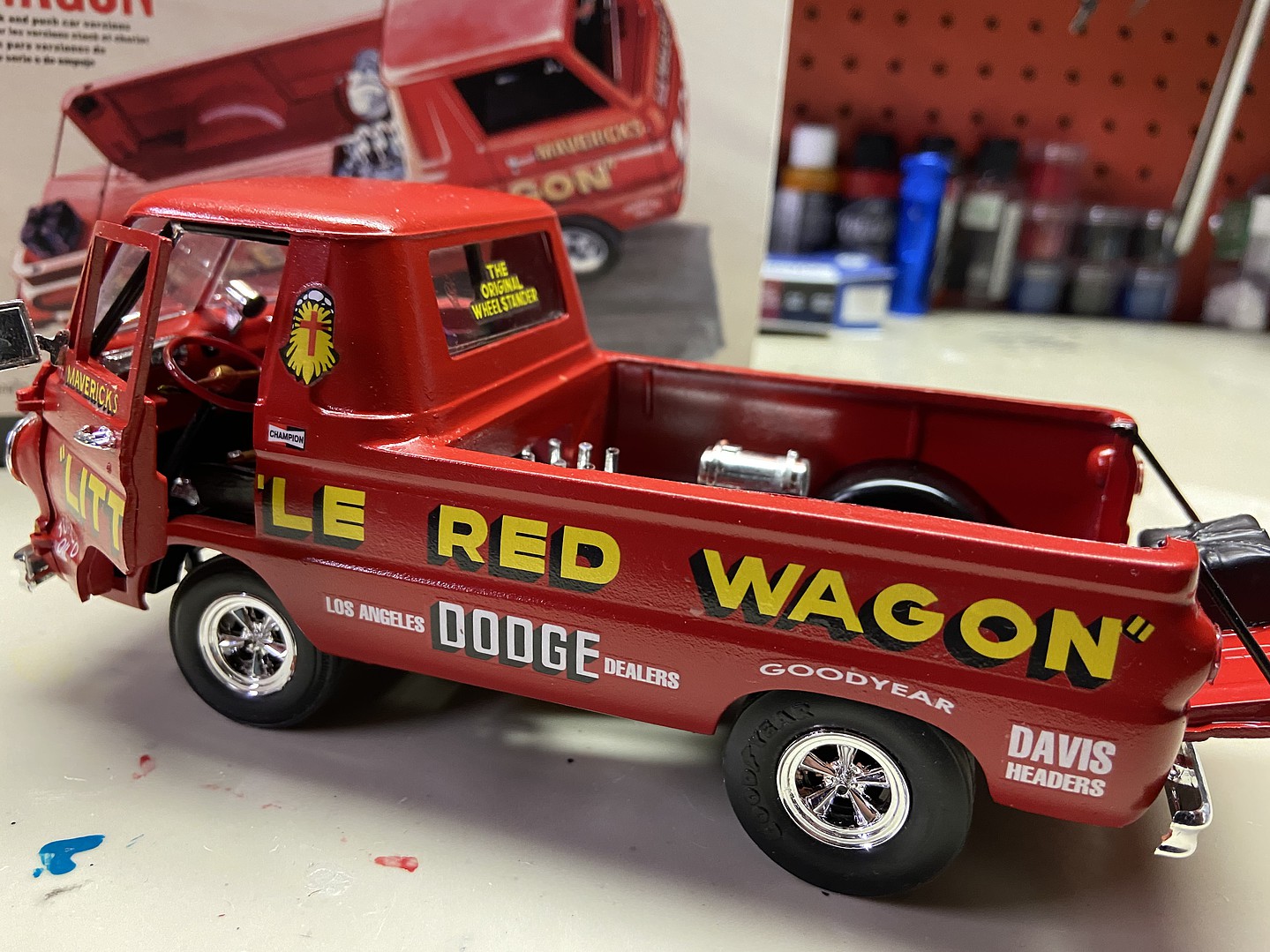 Little Red Wagon -- Plastic Model Truck Kit -- 1/25 Scale -- #hl115-12 ...