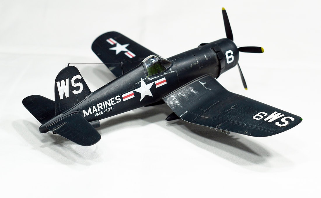 Easy Build F4U-4 Corsair Pictures