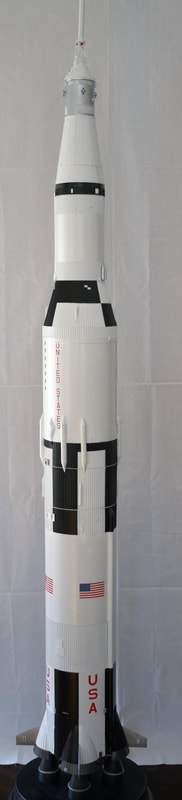 Apollo 11 Saturn V -- Space Program -- Plastic Model Kit -- 1/72 Scale ...