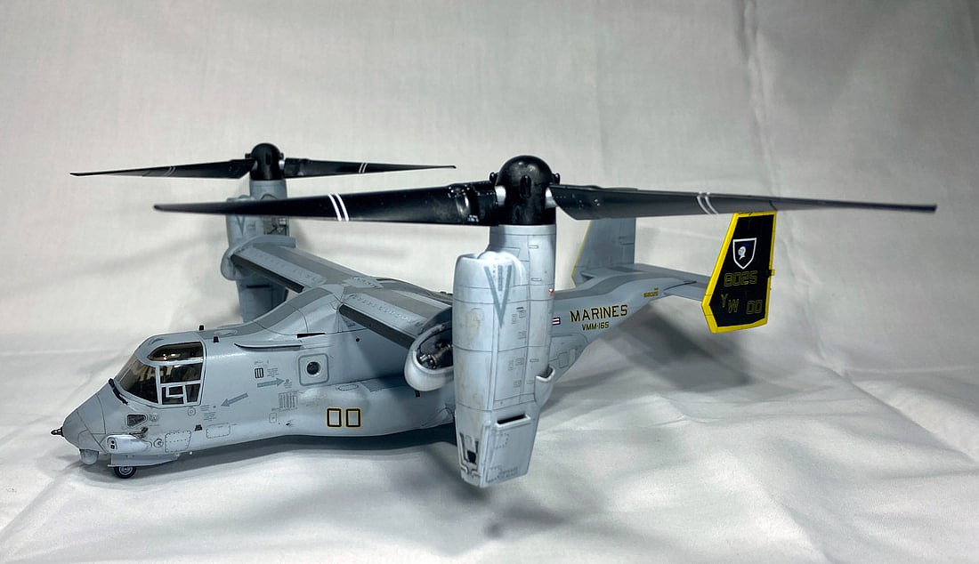 MV-22B Osprey -- Plastic Model Airplane Kit -- 1/72 Scale -- #01571 ...