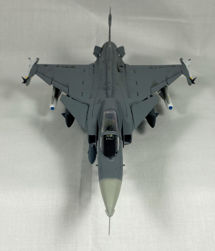 JAS 39 Gripen Swedish Multi-Role Fighter -- Plastic Model Airplane Kit ...