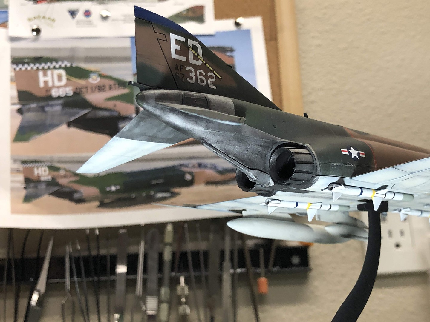 F-4E Phantom II -- Plastic Model Airplane Kit -- 1/72 Scale -- #00332 ...