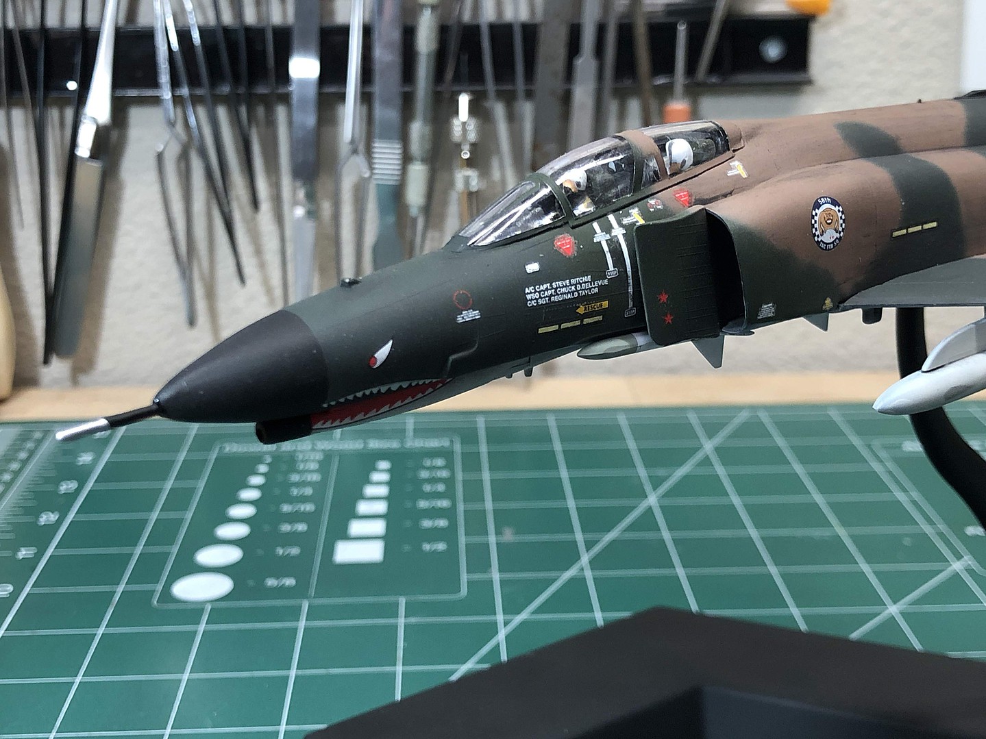 F-4E Phantom II -- Plastic Model Airplane Kit -- 1/72 Scale -- #00332 ...