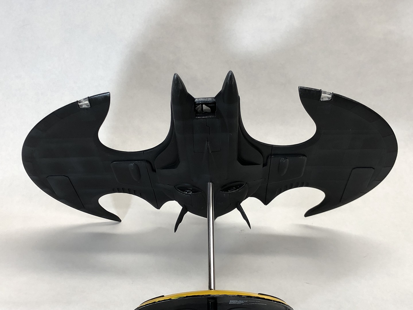 1989 Batman Batwing -- Plastic Model Vehicle Kit -- 1/25 Scale -- #948 ...