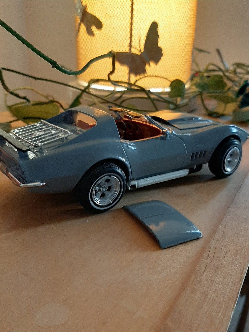 1969 Corvette Coupe Yenko -- Plastic Model Car Kit -- 1/25 Scale ...