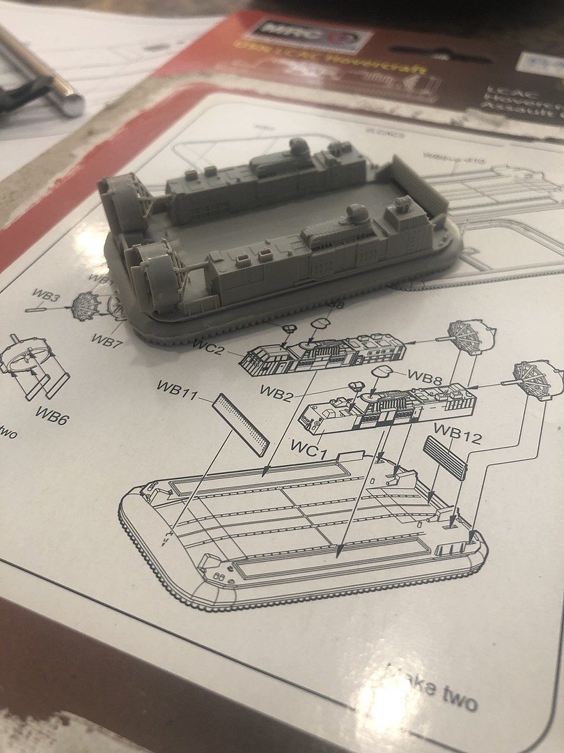 USN LCAD Hovercraft -- Plastic Model Hovercraft Kit -- 1/350 Scale ...