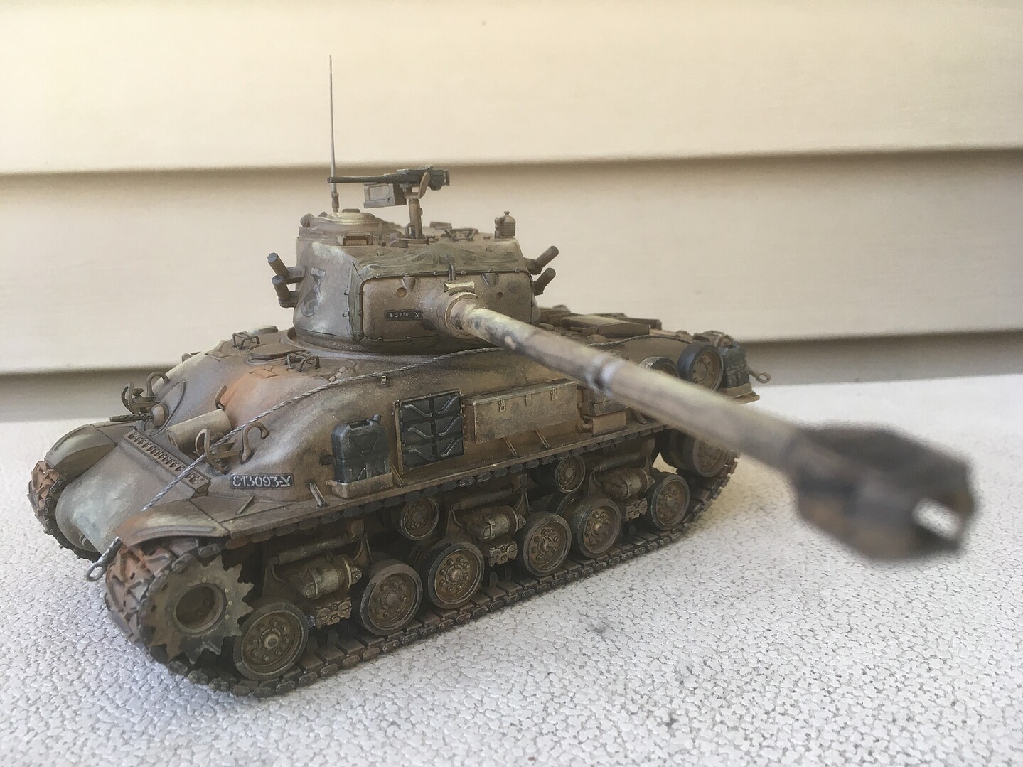 Israeli Tank M51 -- Plastic Model Military Vehicle Kit -- 1/35 Scale -- #35323 pictures by ...