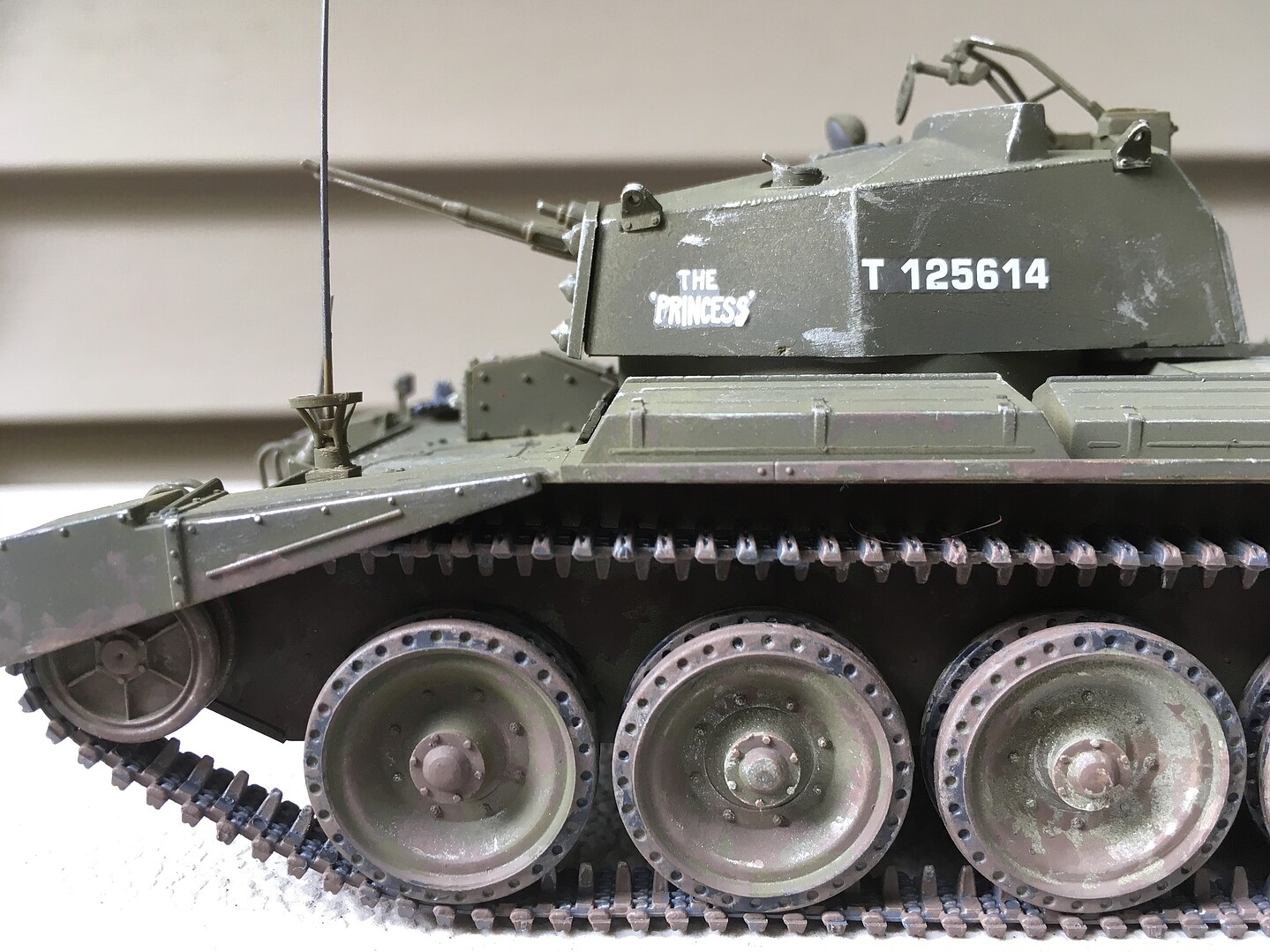 Crusader Mk III Anti-Aircraft Tank -- Plastic Model Military Vehicle ...