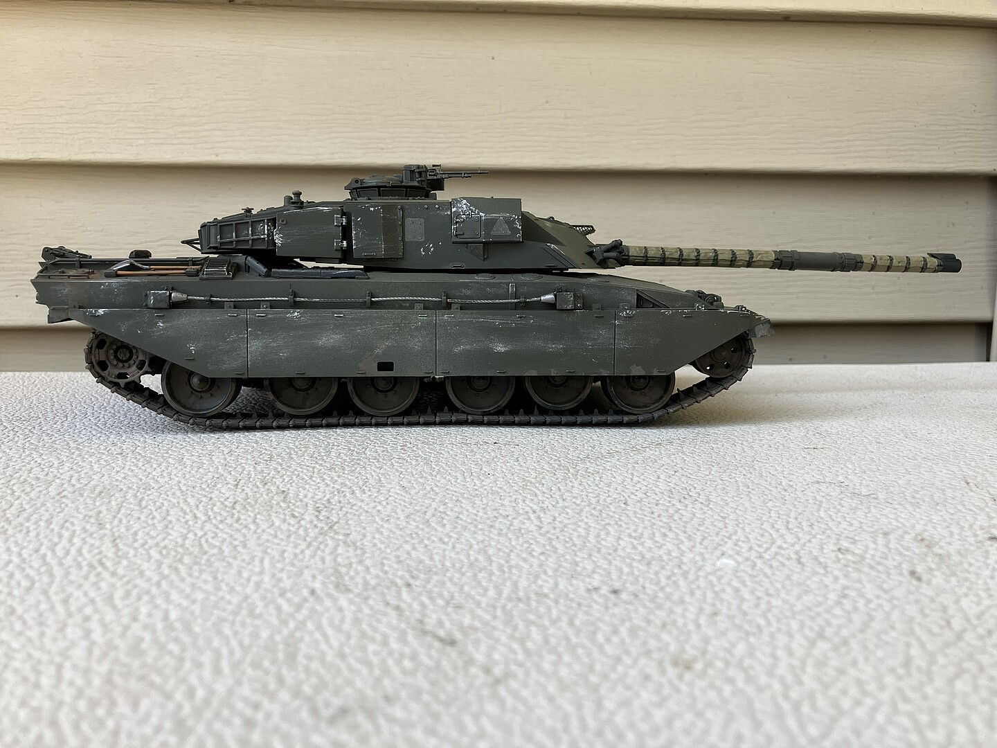 British MBT Challenger I Tank Pictures