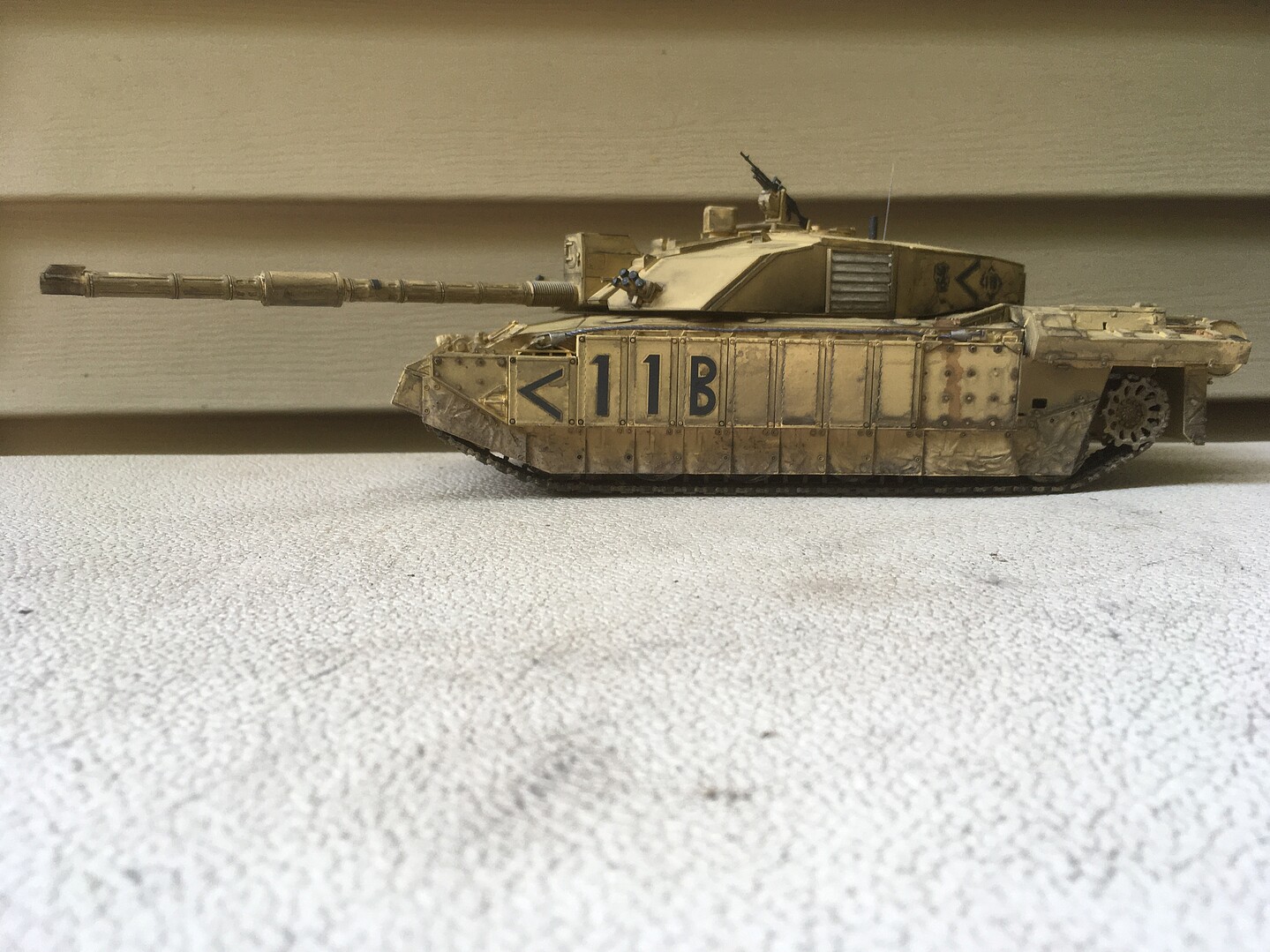 Challenger II British Main Battle Tank -- Plastic Model Military ...