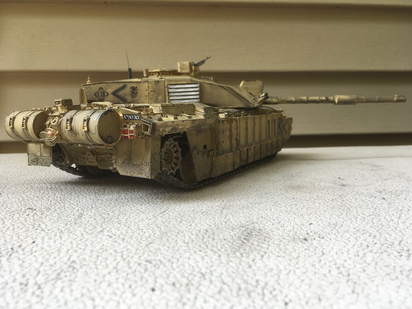 Challenger II British Main Battle Tank -- Plastic Model Military ...
