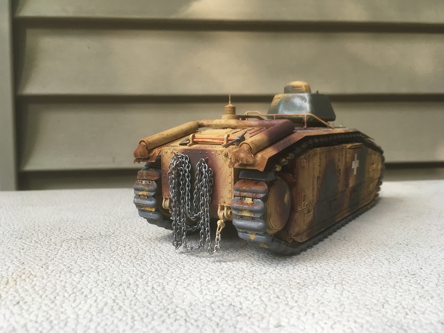 French Battle Tank B1 bis -- Plastic Model Military Vehicle Kit -- 1/35 ...