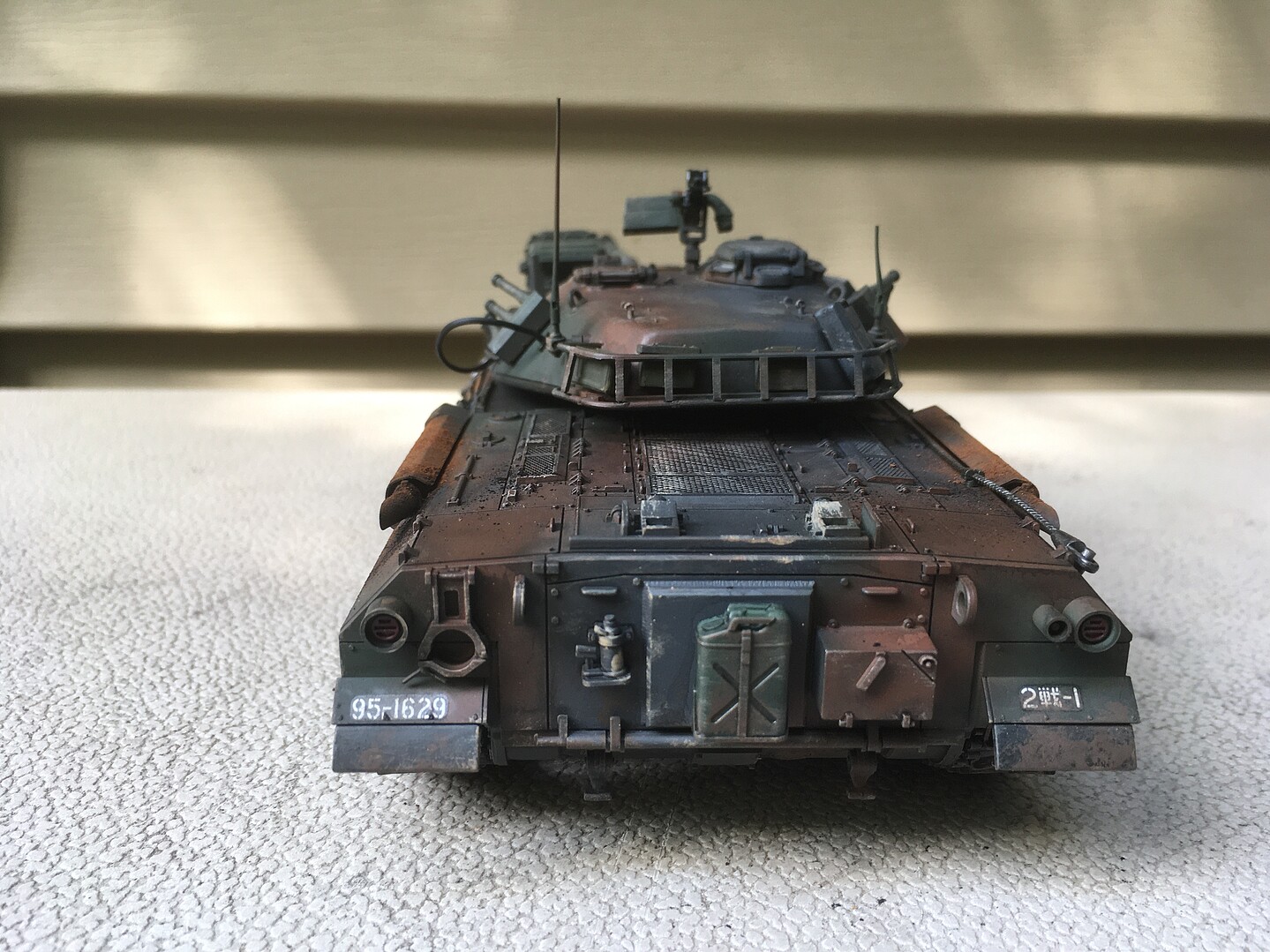 Japanese Type 74 Tank -- Plastic Model Military Vehicle Kit -- 1/72 ...