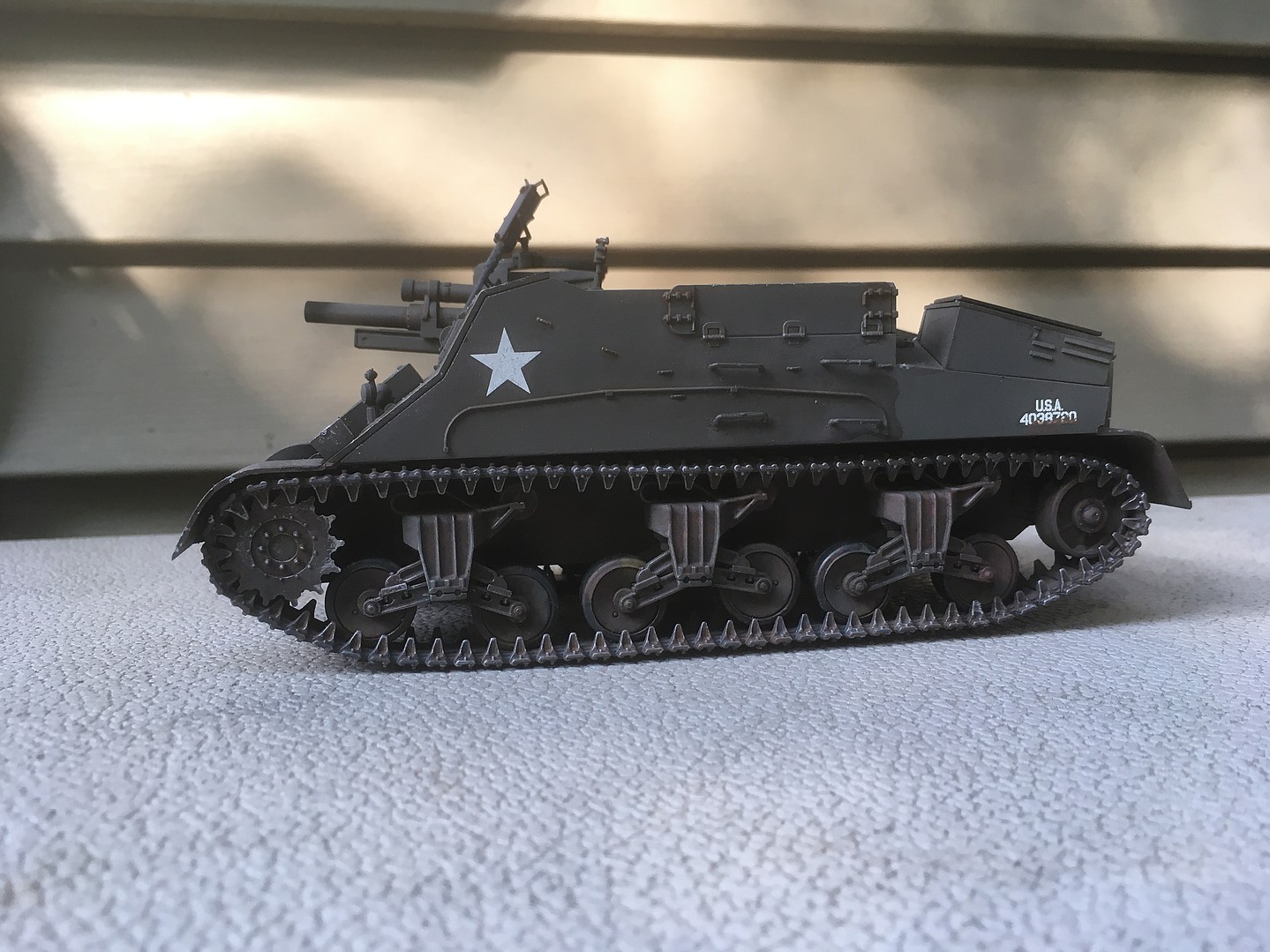 M7 Priest Early Production Smart Kit -- Plastic Model Tank Kit -- 1/35 ...