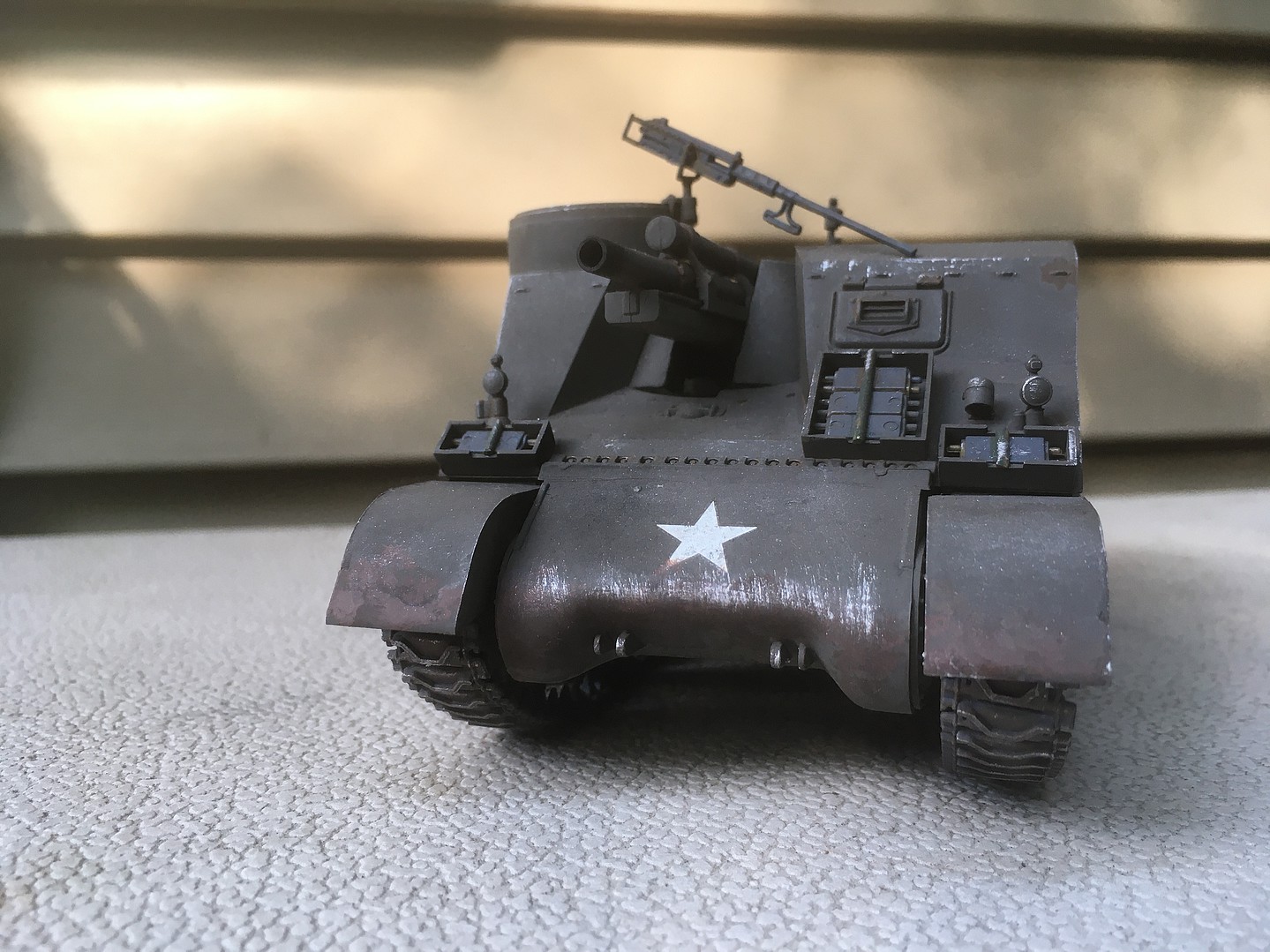 M7 Priest Early Production Smart Kit -- Plastic Model Tank Kit -- 1/35 ...