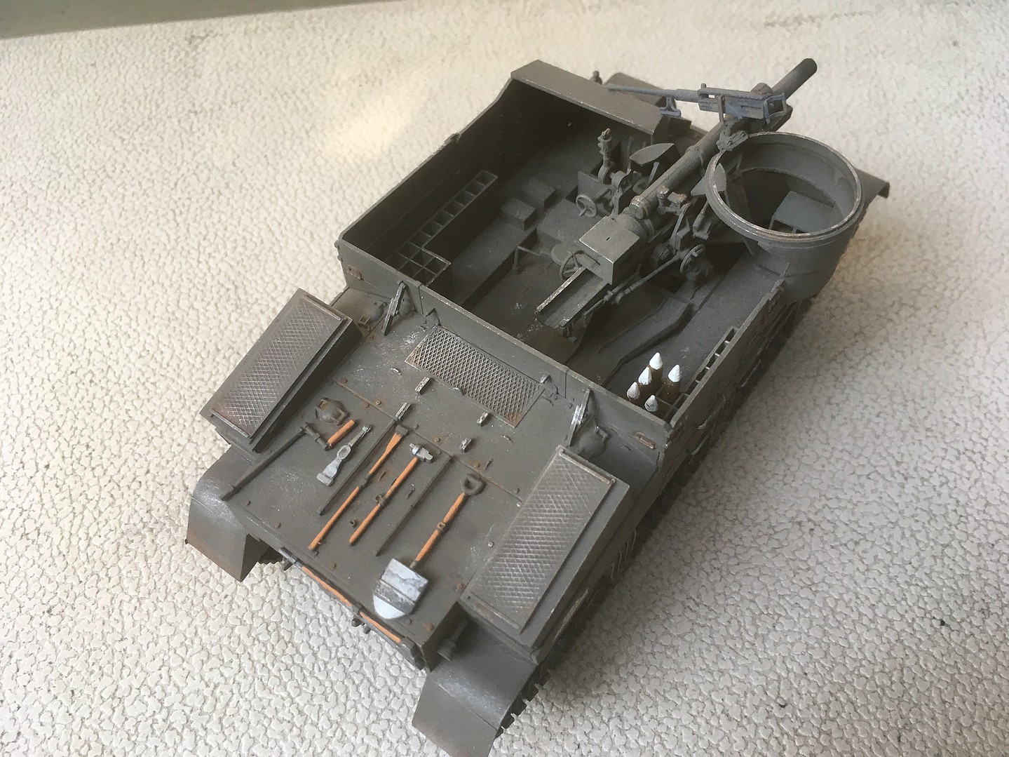 M7 Priest Early Production Smart Kit -- Plastic Model Tank Kit -- 1/35 ...