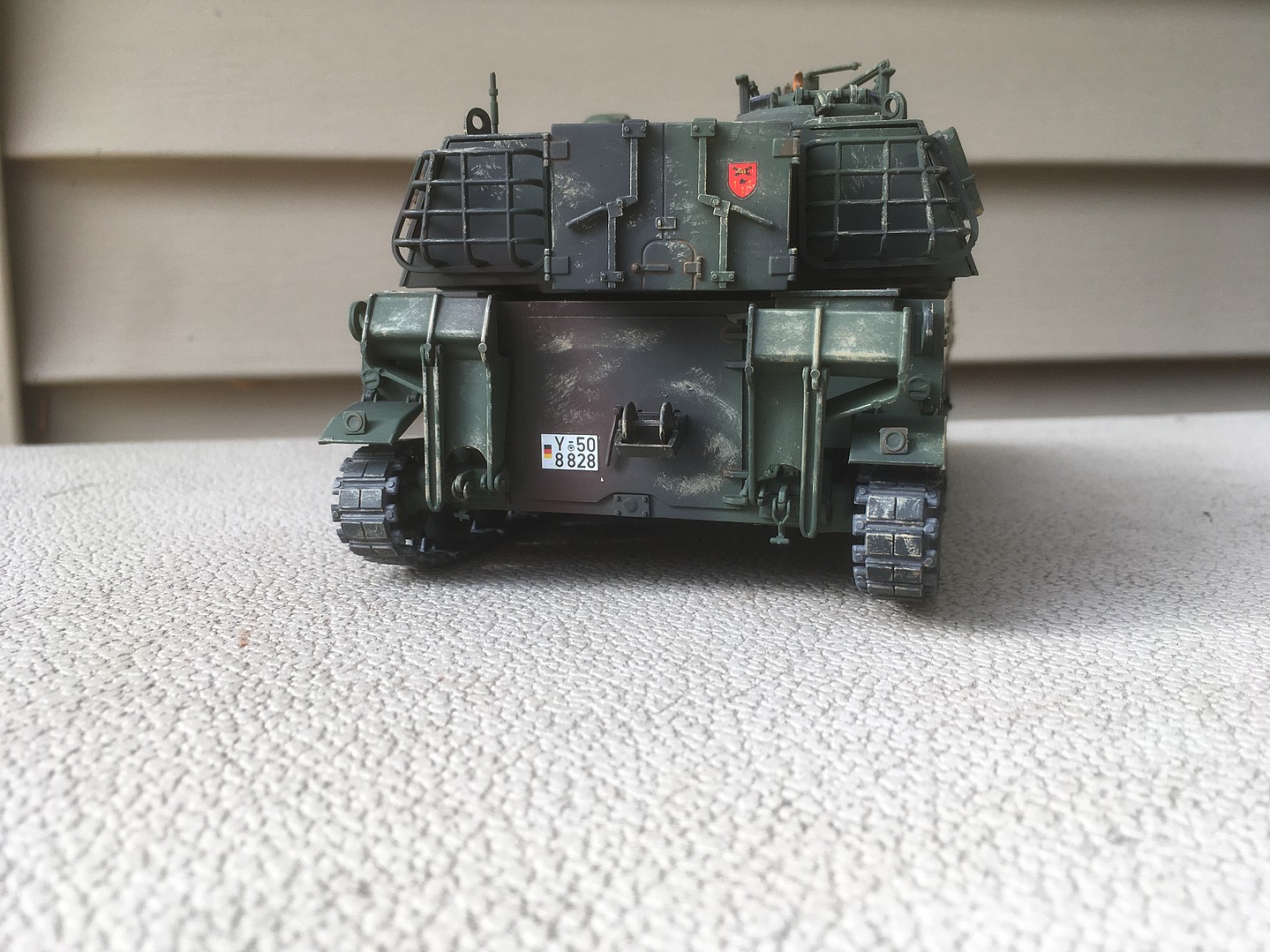 German Bundeswehr M109A3G Tank -- Plastic Model Military Vehicle Kit ...