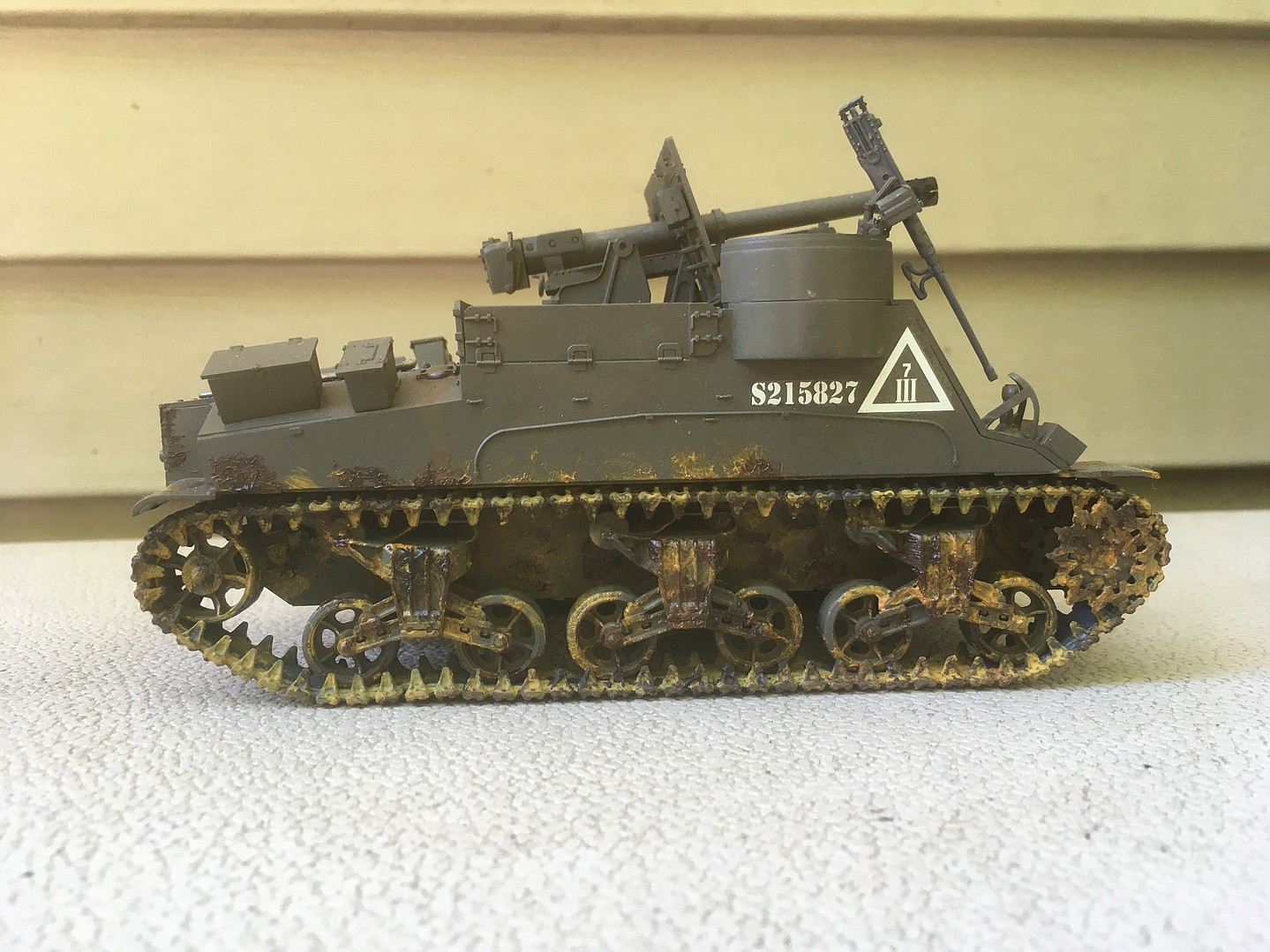 Gallery Pictures Italeri Kangaroo Armored Personnel Carrier Plastic ...