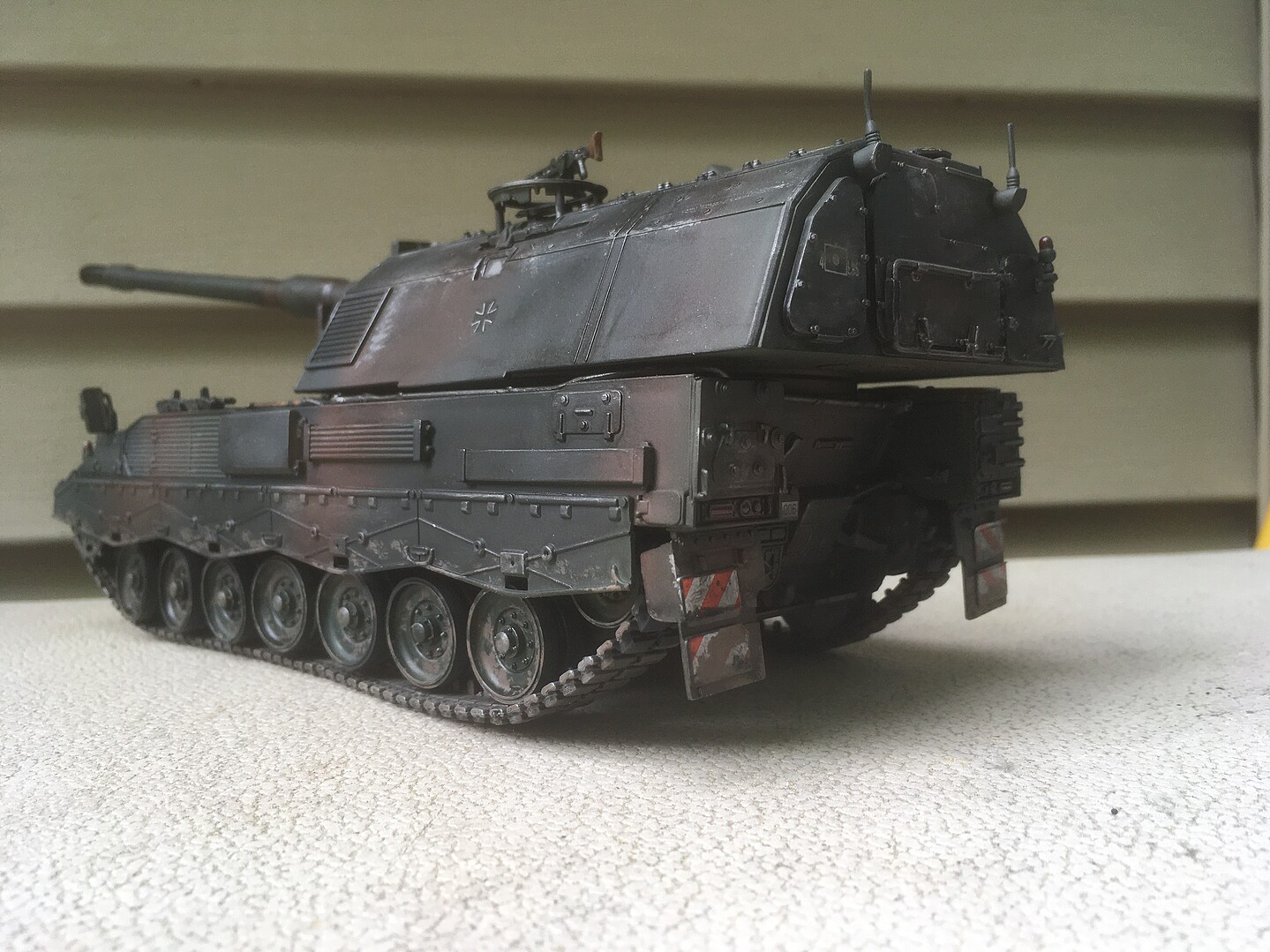 Panzerhaubitze 2000 Tank Pictures