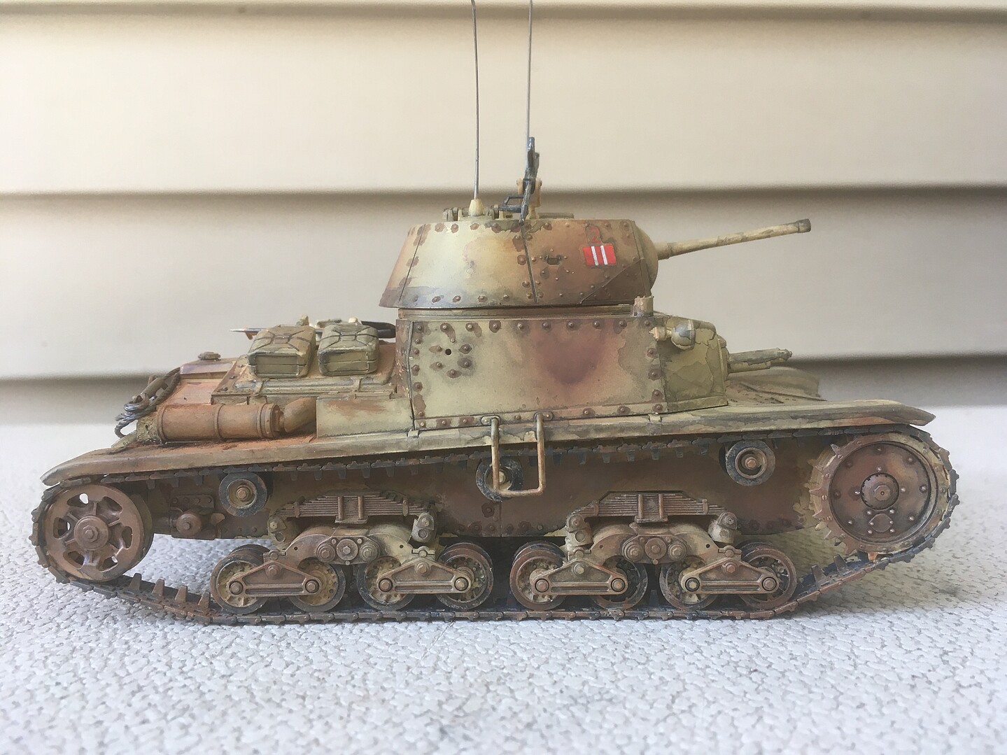 Italian Tank Carro Armato M13/40 -- Plastic Model Military Vehicle Kit ...