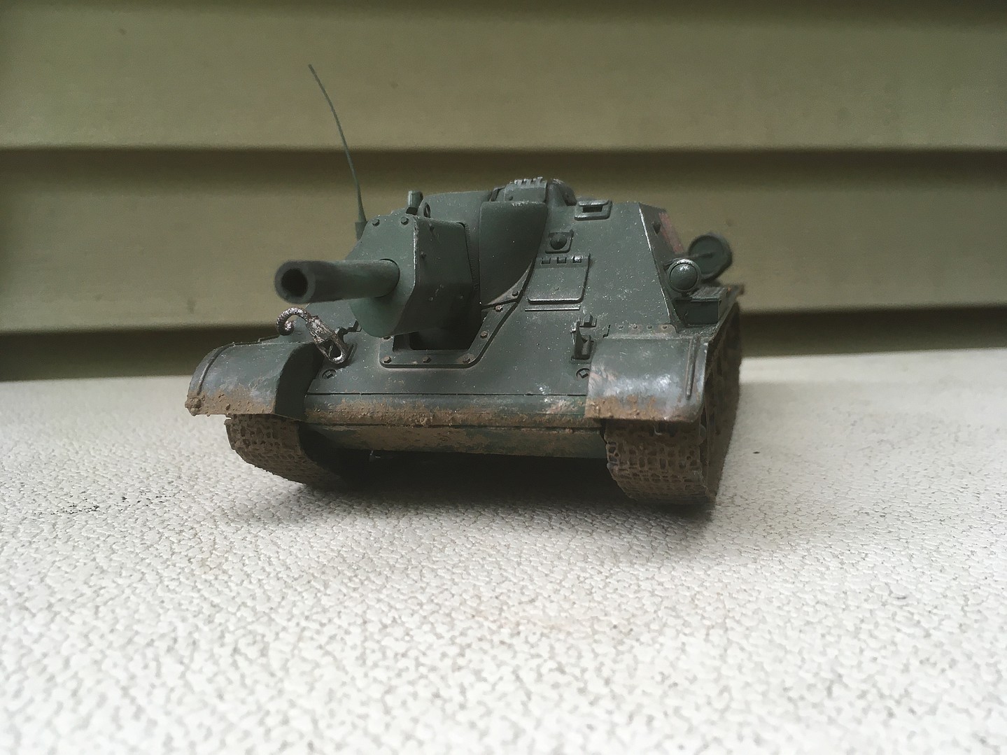 Russian SU122 -- Plastic Model Military Vehicle Kit -- 1/35 Scale ...