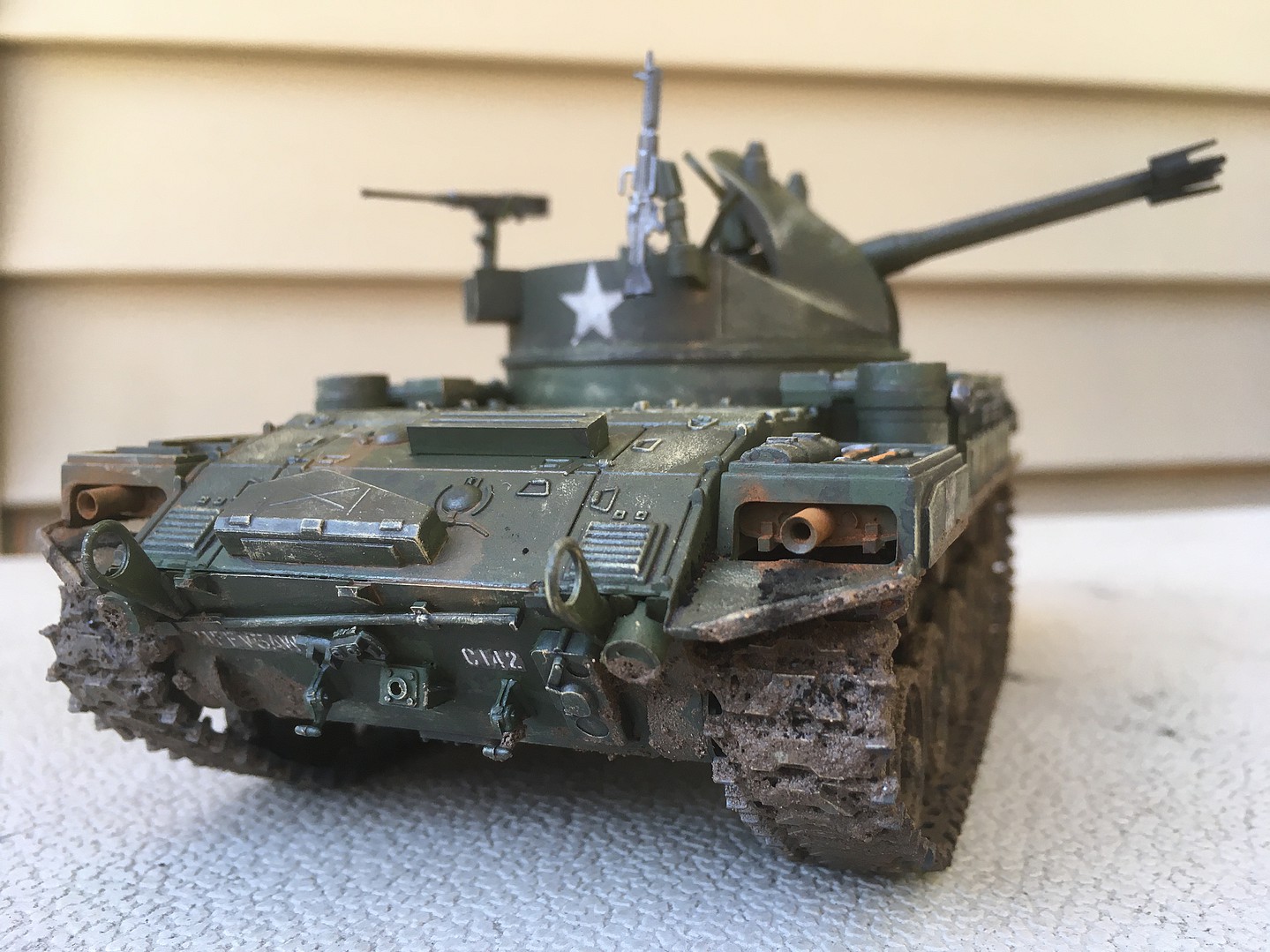 US Gun M42 Duster -- Plastic Model Tank Kit -- 1/35 Scale -- #35161 ...