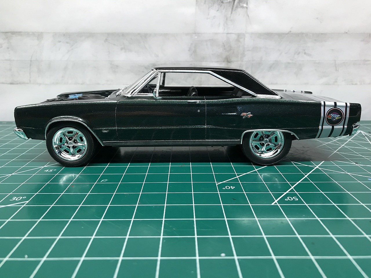 1967 Foose Designed Dodge Coronet -- Plastic Model Car Kit -- 1/25 ...