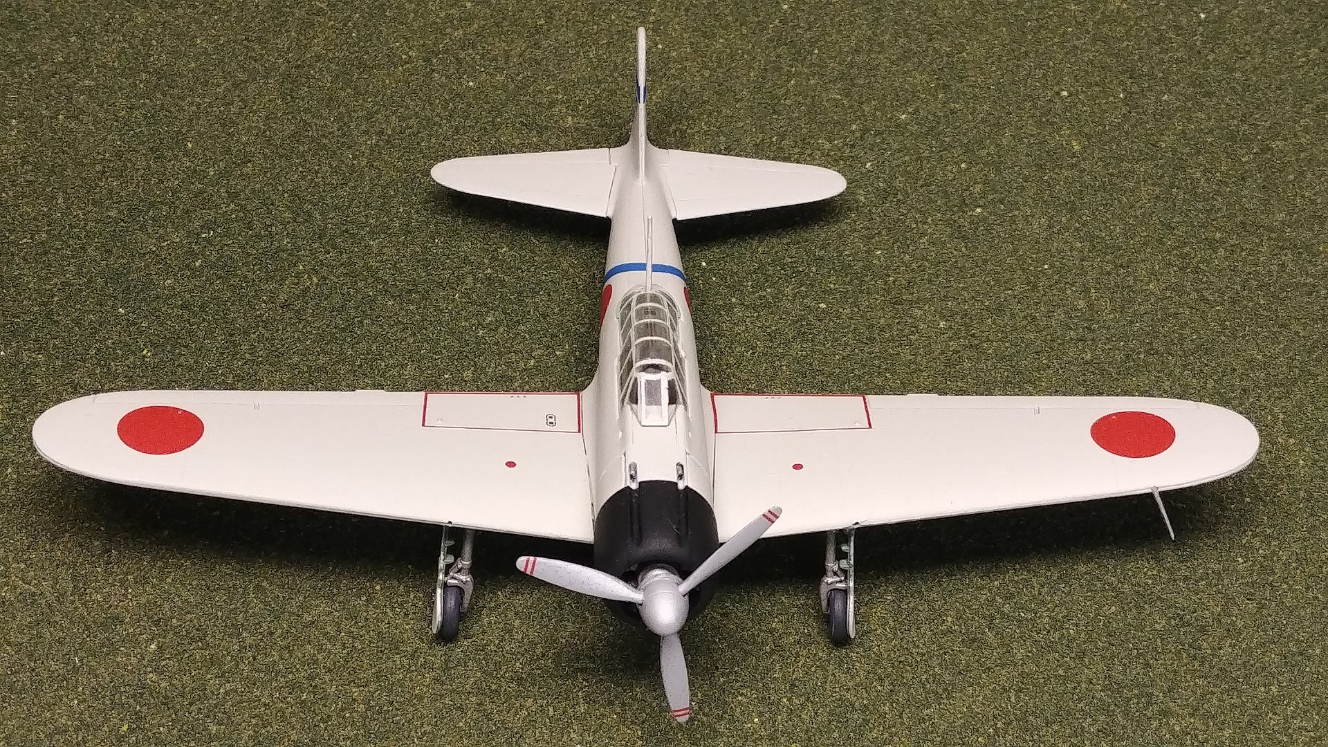 Mitsubishi A6M2 Zero Fighter Type 21 (Zeke) -- Plastic Model Airplane ...